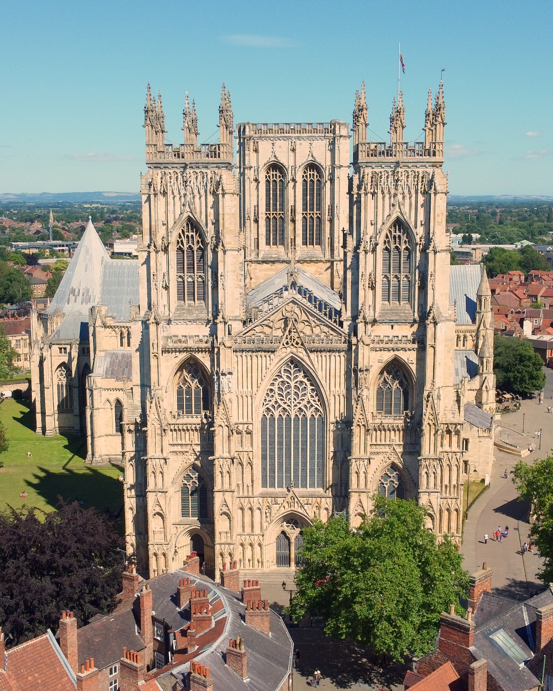 Draw the Minster Challenge - SkyShift UK
